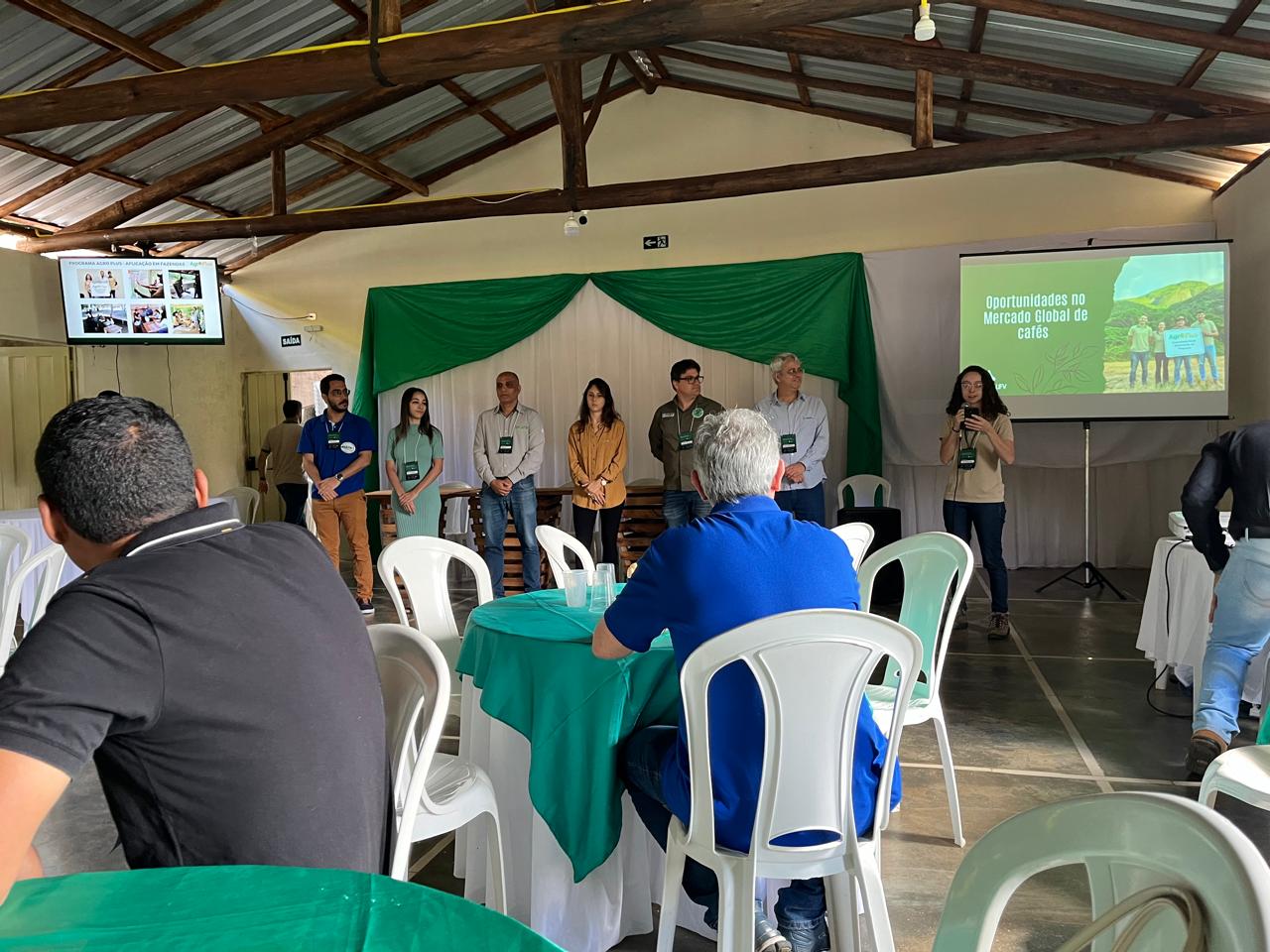 Minas Coffee - Oportunidades e capacitação para o café especial mineiro ...
